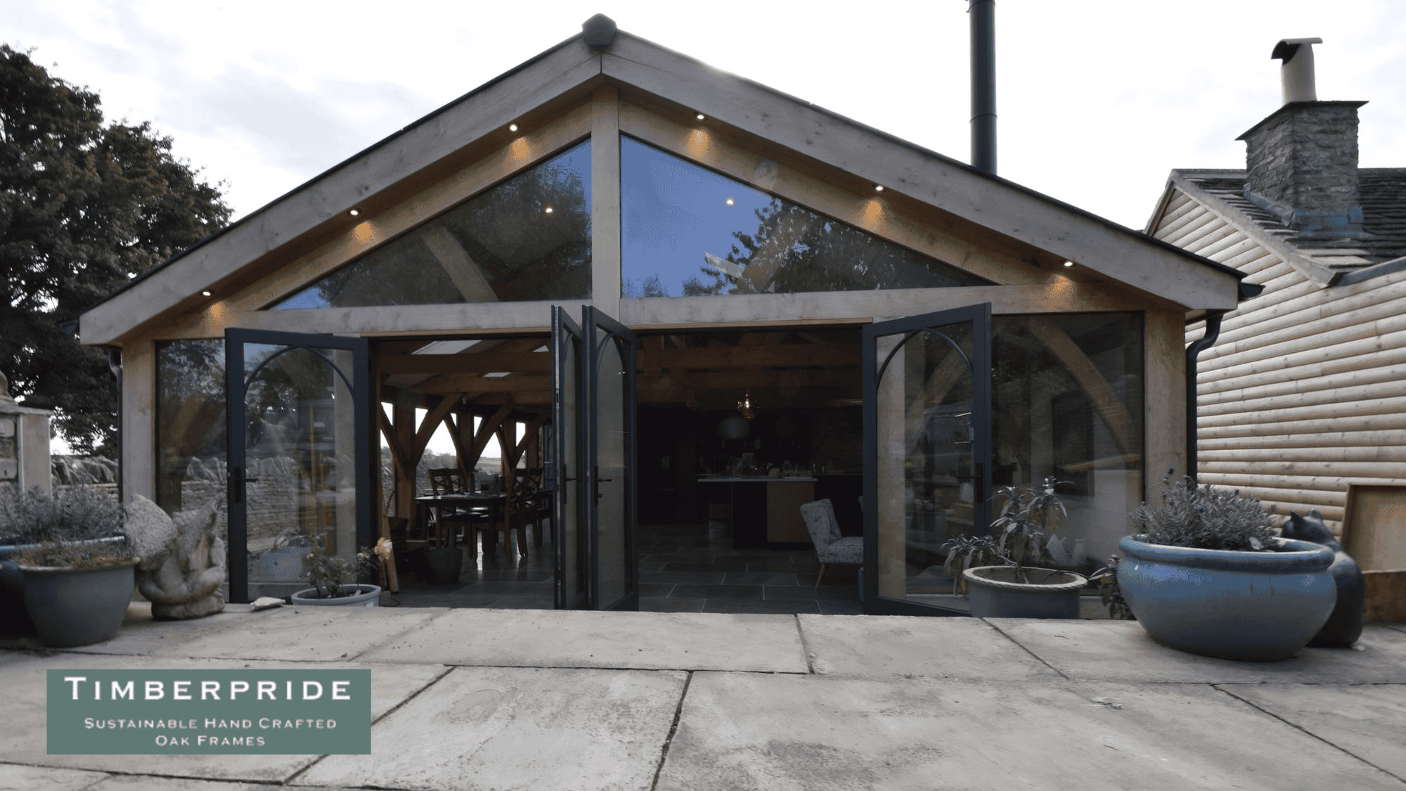Oak Annexe – Bespoke Artisan Oak Frames | Timberpride