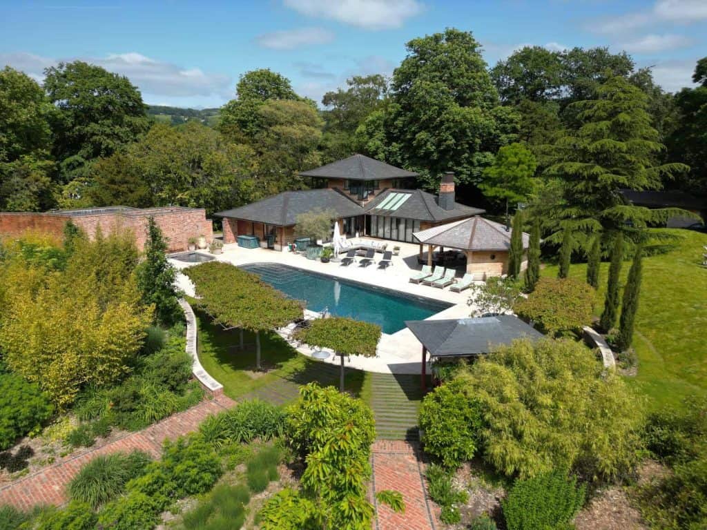 Bespoke Oak Framed Swimming Pool Building | Timberpride