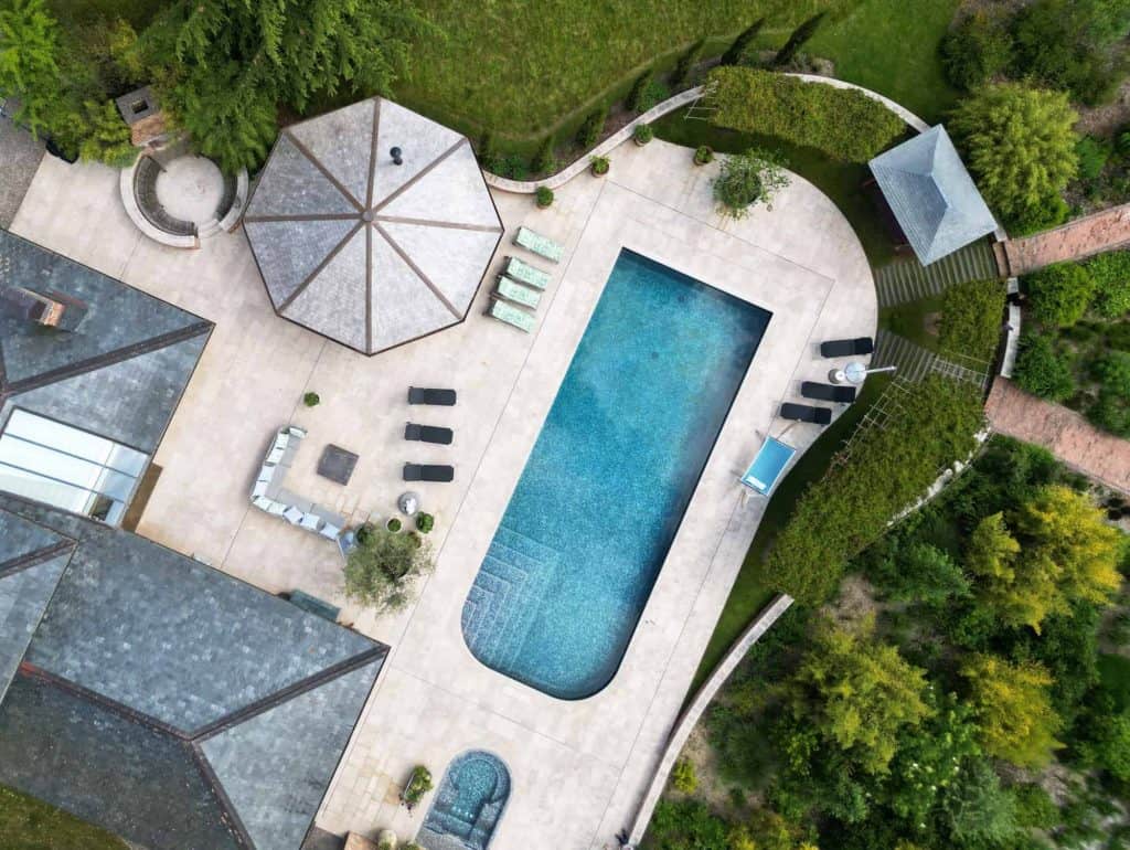Bespoke Oak Framed Swimming Pool Building | Timberpride